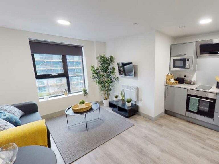 Roscoe - L1 Lettings